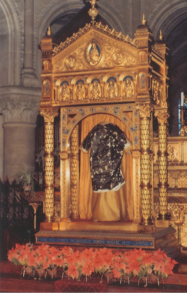 Concordances entre le suaire d’Oviedo et le linceul de Turin