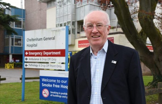 Chris Hickey, 63 ans : en vie une heure après un arrêt cardiaque